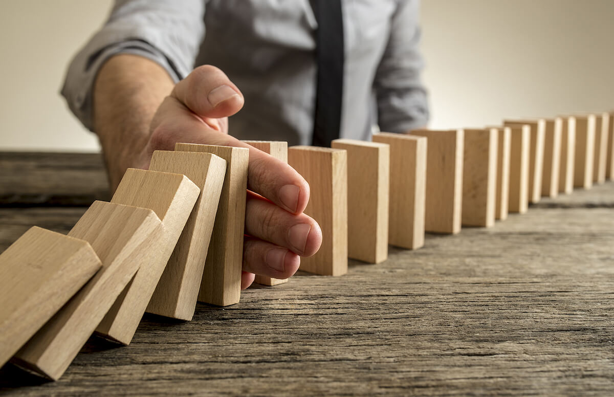 How to fix the "Failing" Team - A Guide to Surviving Modern Software ...